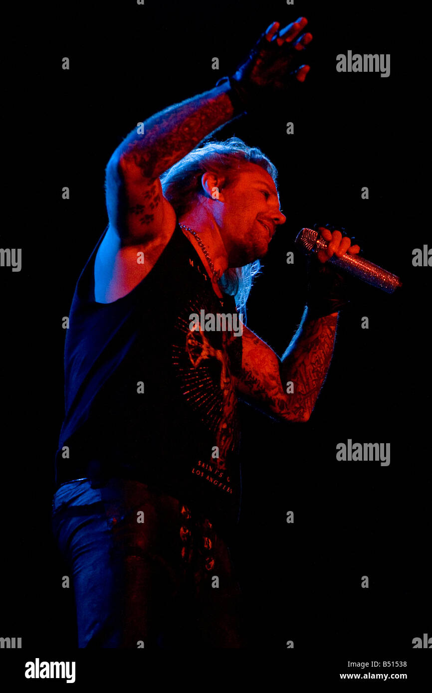 Motley crue hi-res stock photography and images - Alamy