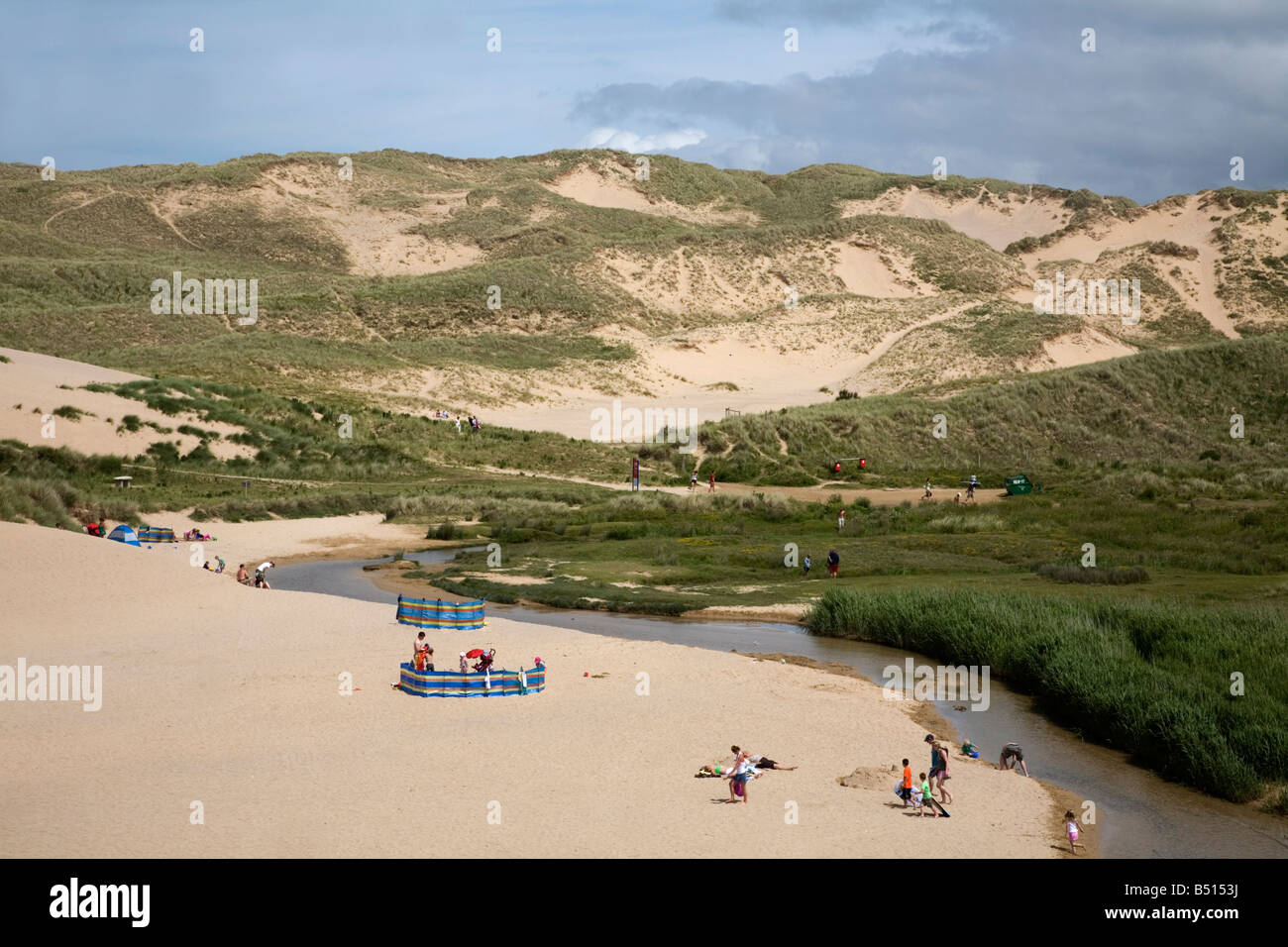 Cornwall beach sand hi-res stock photography and images - Alamy