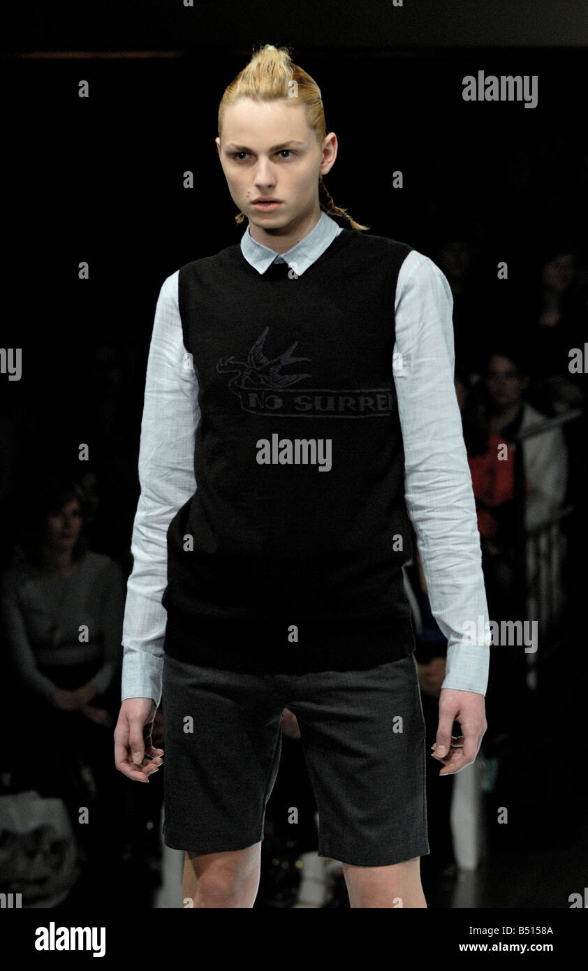 Male Model Catwalk High Resolution Stock Photography and Images - Alamy