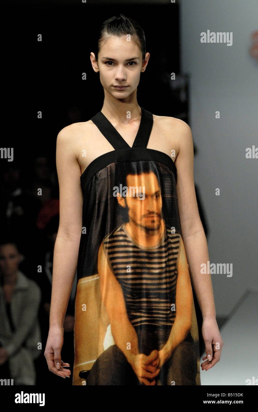 Female model at fashion show Stock Photo - Alamy