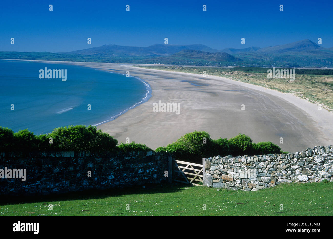 Harlech Beach Gwynedd North Wales Stock Photo - Alamy