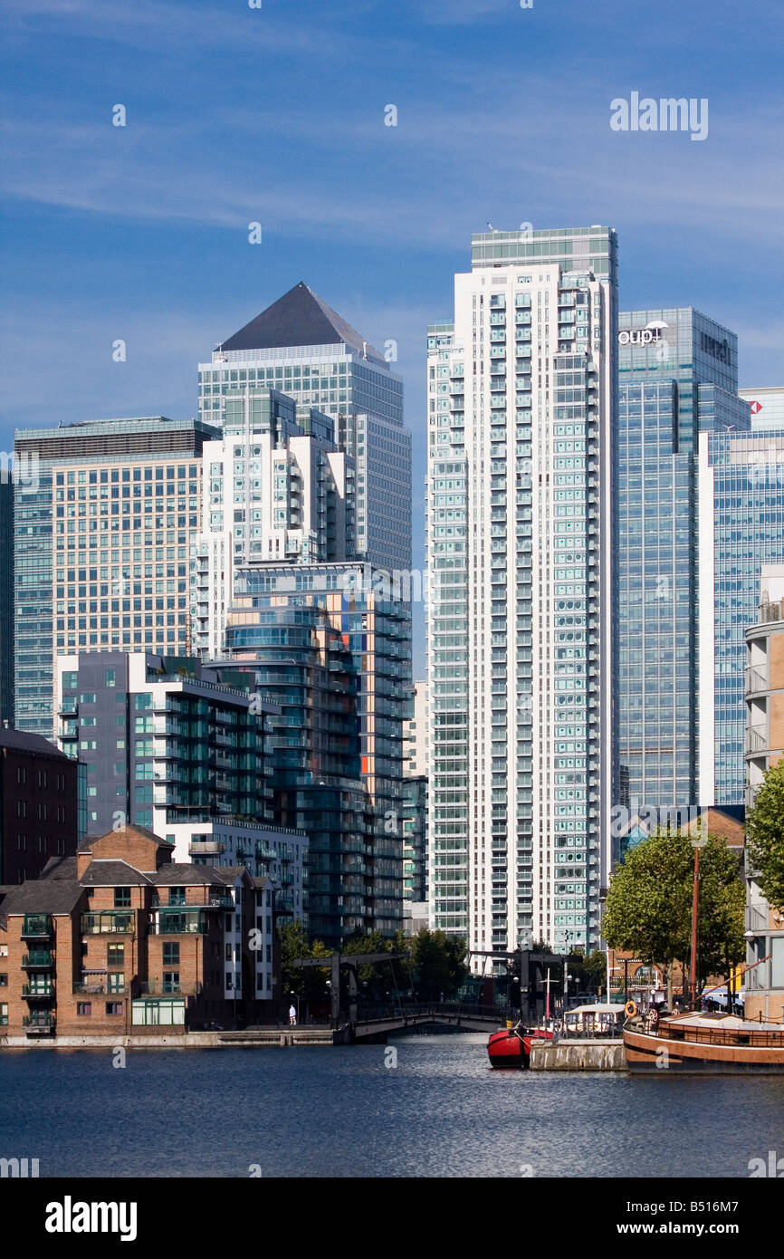 High rise buildings at Canary Wharf, London, UK Stock Photo - Alamy