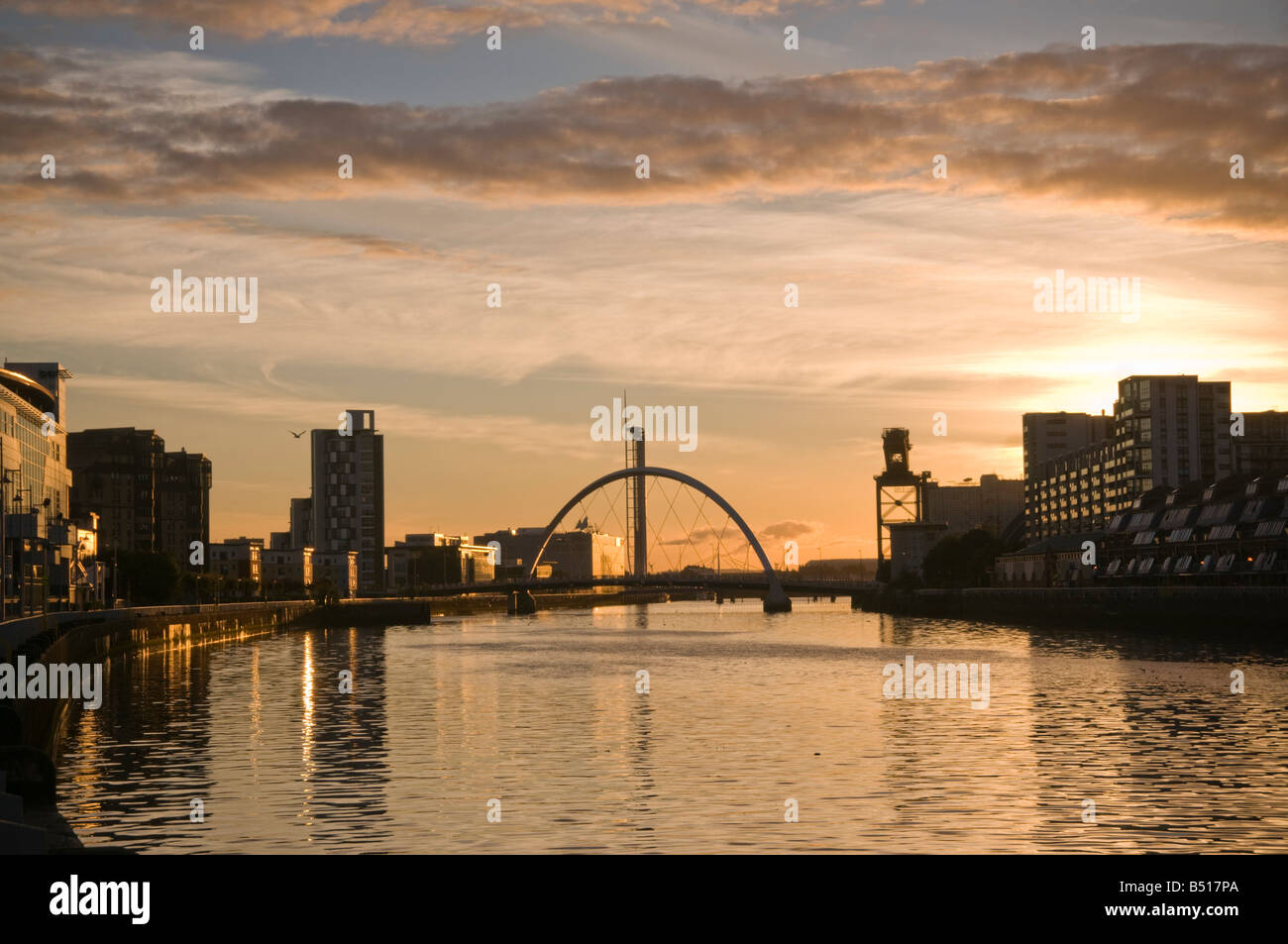 River Clyde and Clyde Arc at sunset, Glasgow Stock Photo - Alamy