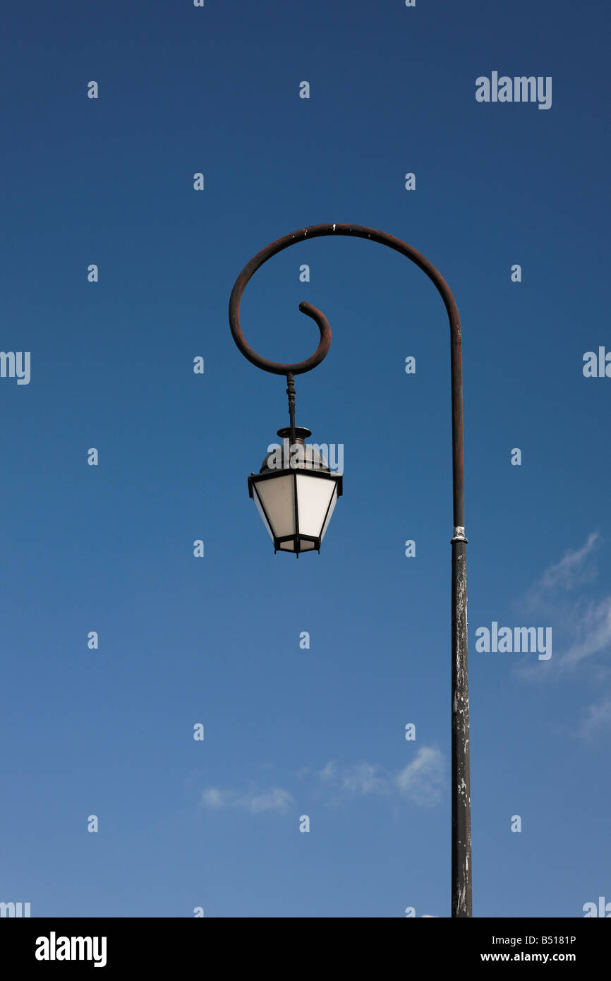 Lamp post street lampost streetlight hi-res stock photography and ...