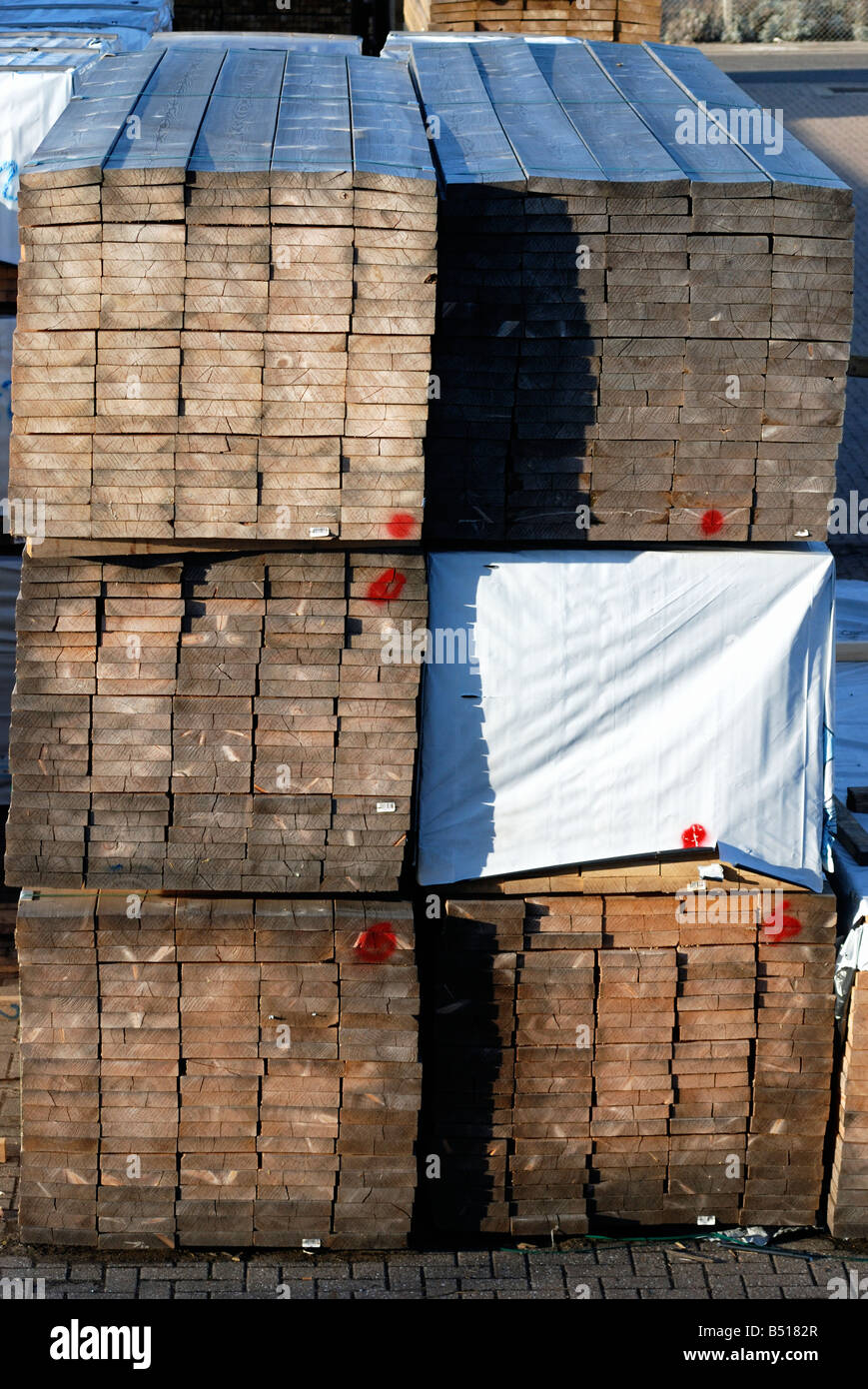 Lumber cargo hi-res stock photography and images - Alamy