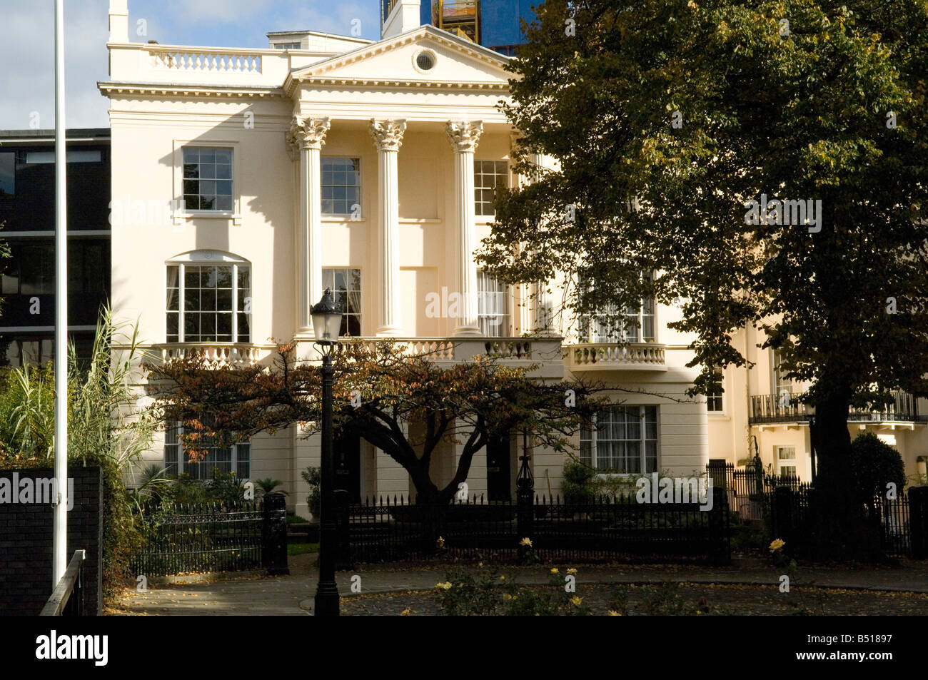 Royal college of physicians hi-res stock photography and images - Alamy