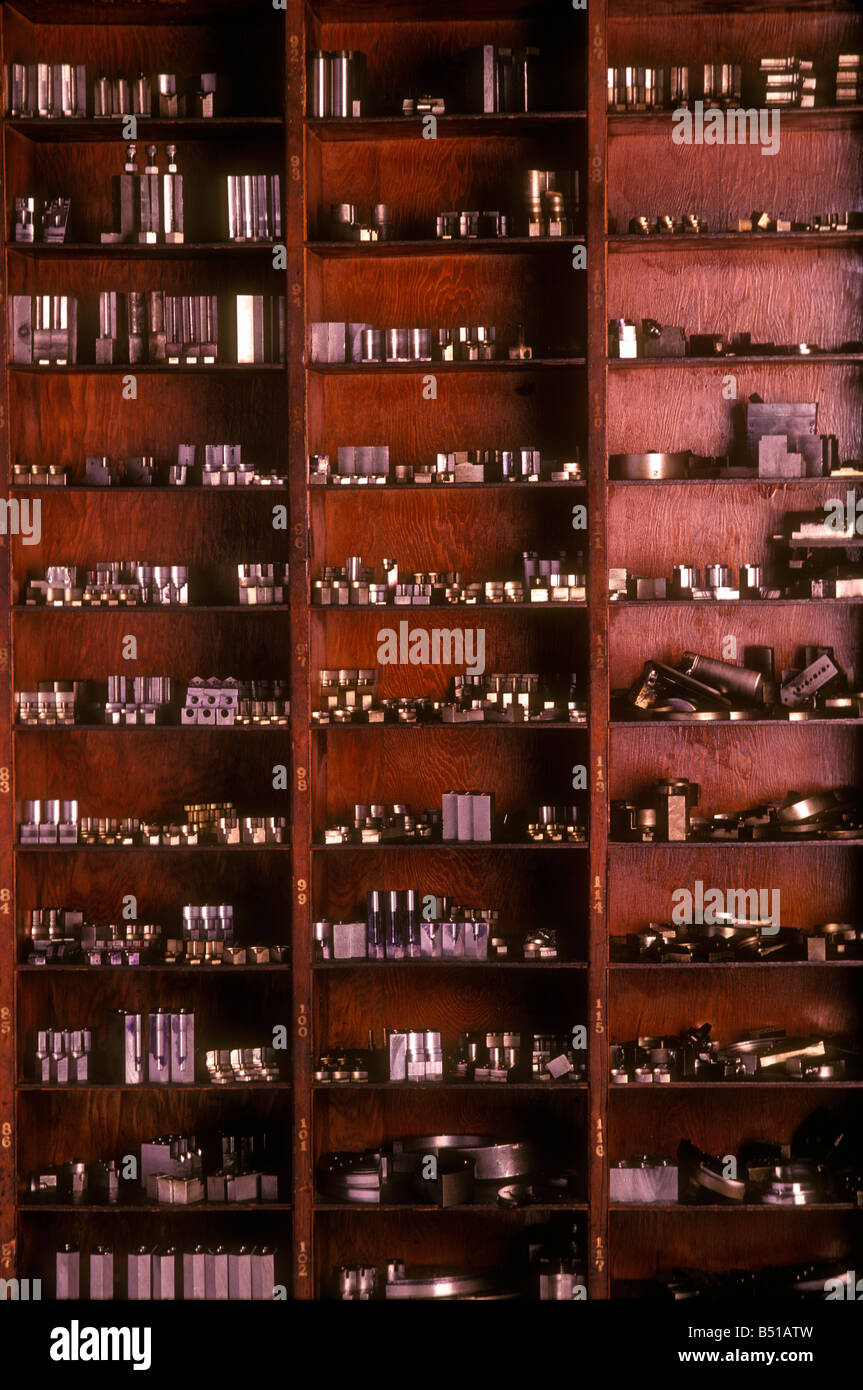 Tools gauges hi-res stock photography and images - Alamy