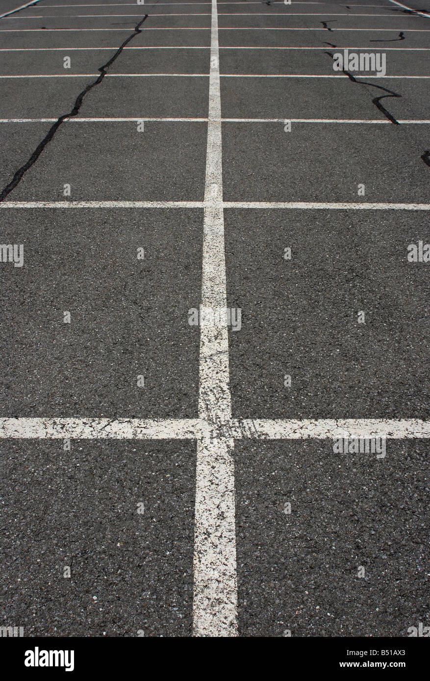 Desolate parking lot hi-res stock photography and images - Alamy