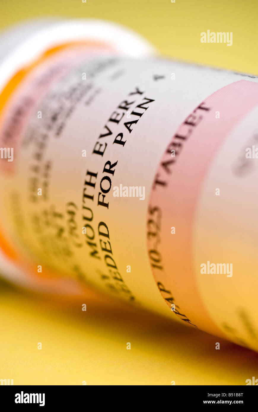 Medication bottle hi-res stock photography and images - Alamy