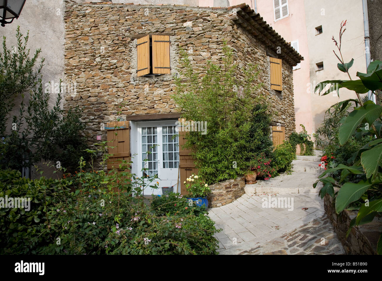 Gassin france hi-res stock photography and images - Alamy