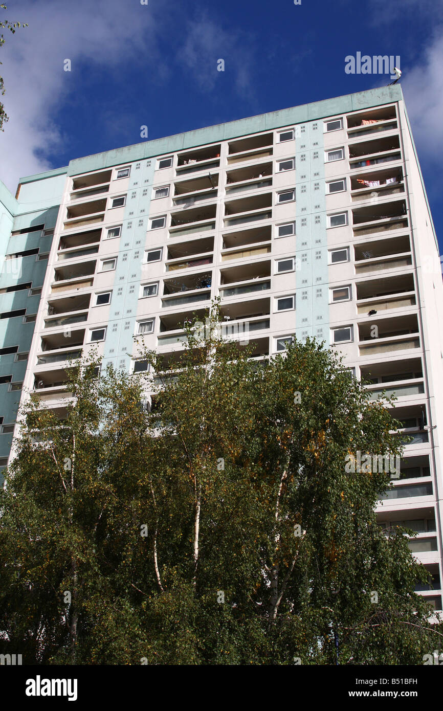 An inner city tower block in Radford, Nottingham, England, U.K Stock ...