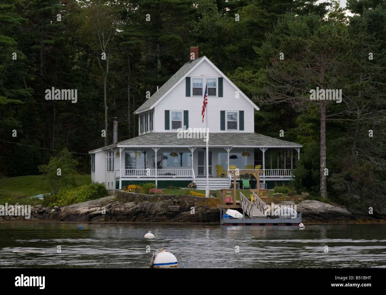 House on the shore Stock Photo - Alamy