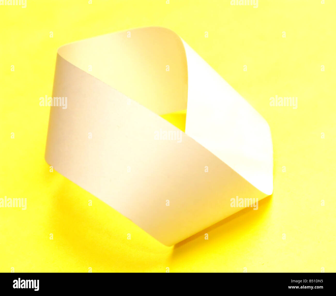 Mobius strip hi-res stock photography and images - Alamy