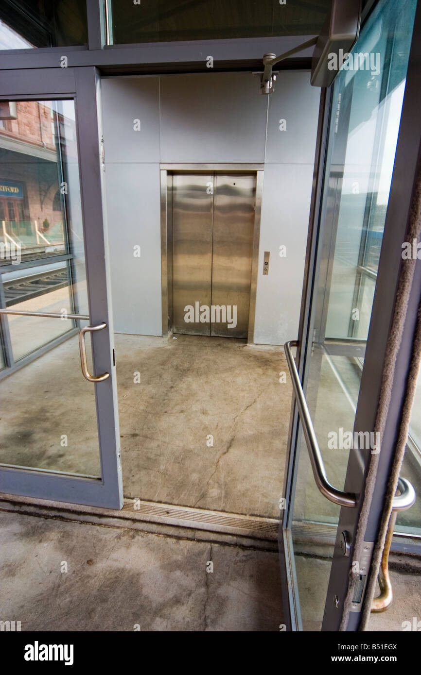 Entrance to an elevator Stock Photo - Alamy