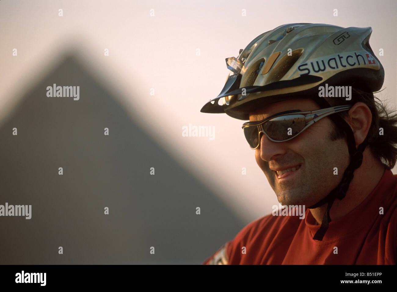 Hans Rey Cairo Pyramids Giza Egypt extreme mountain bike adventure ...