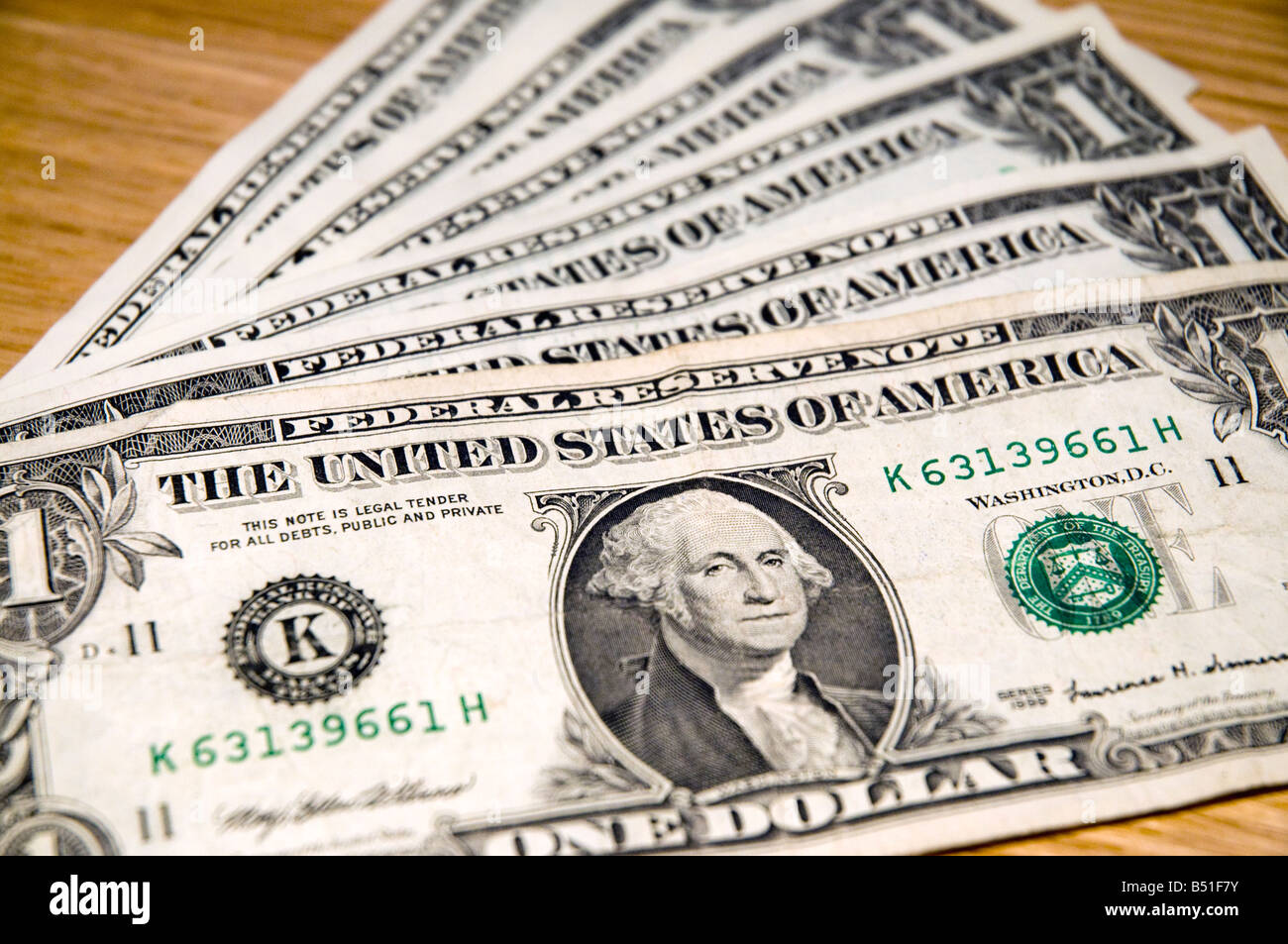 Money spread out hi-res stock photography and images - Alamy