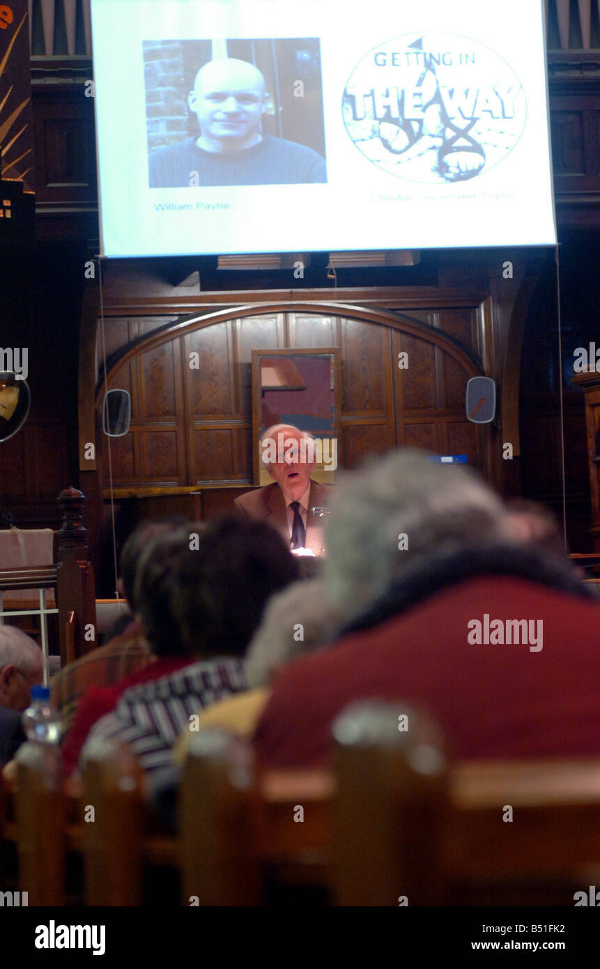 DJ191006KEMB 8 jpg NORMAN KEMBER TALKS TO PEOPLE ABOUT HIS CAPTURE IN ...