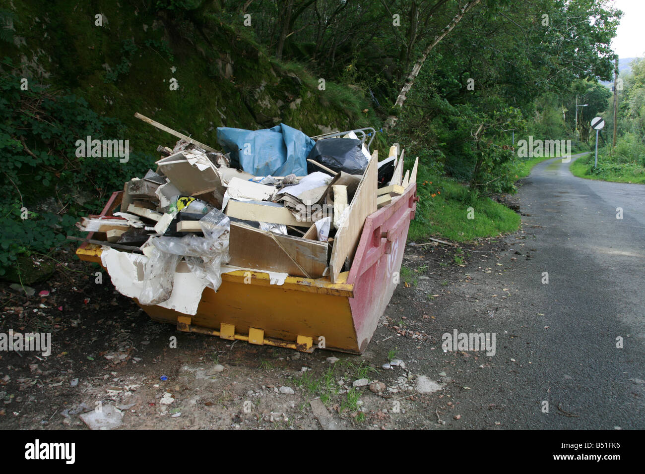 Country lane lay by hi-res stock photography and images - Alamy