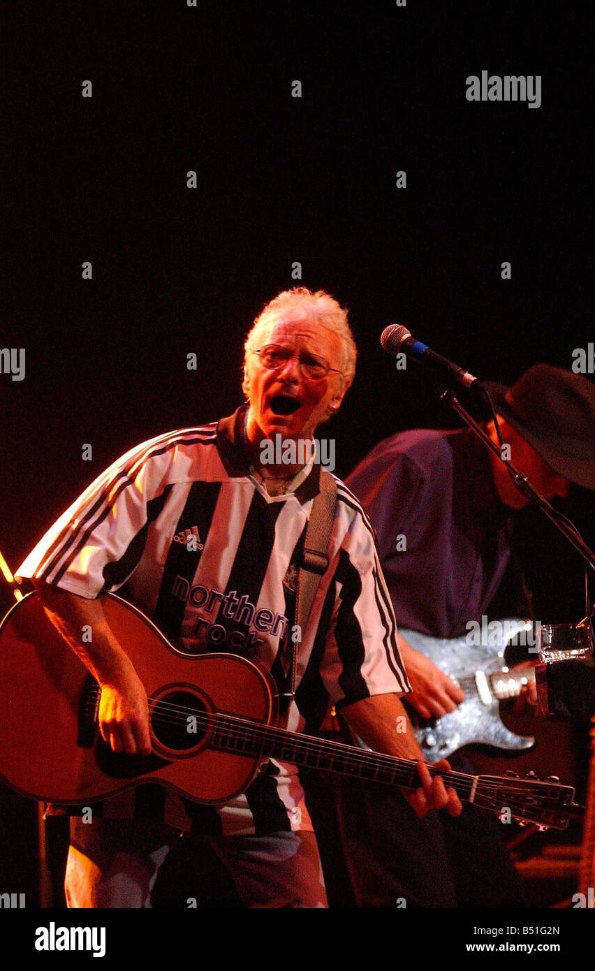Last Lindisfarne concert at the Tyne Theatre Billy Mitchell pictured 01 ...