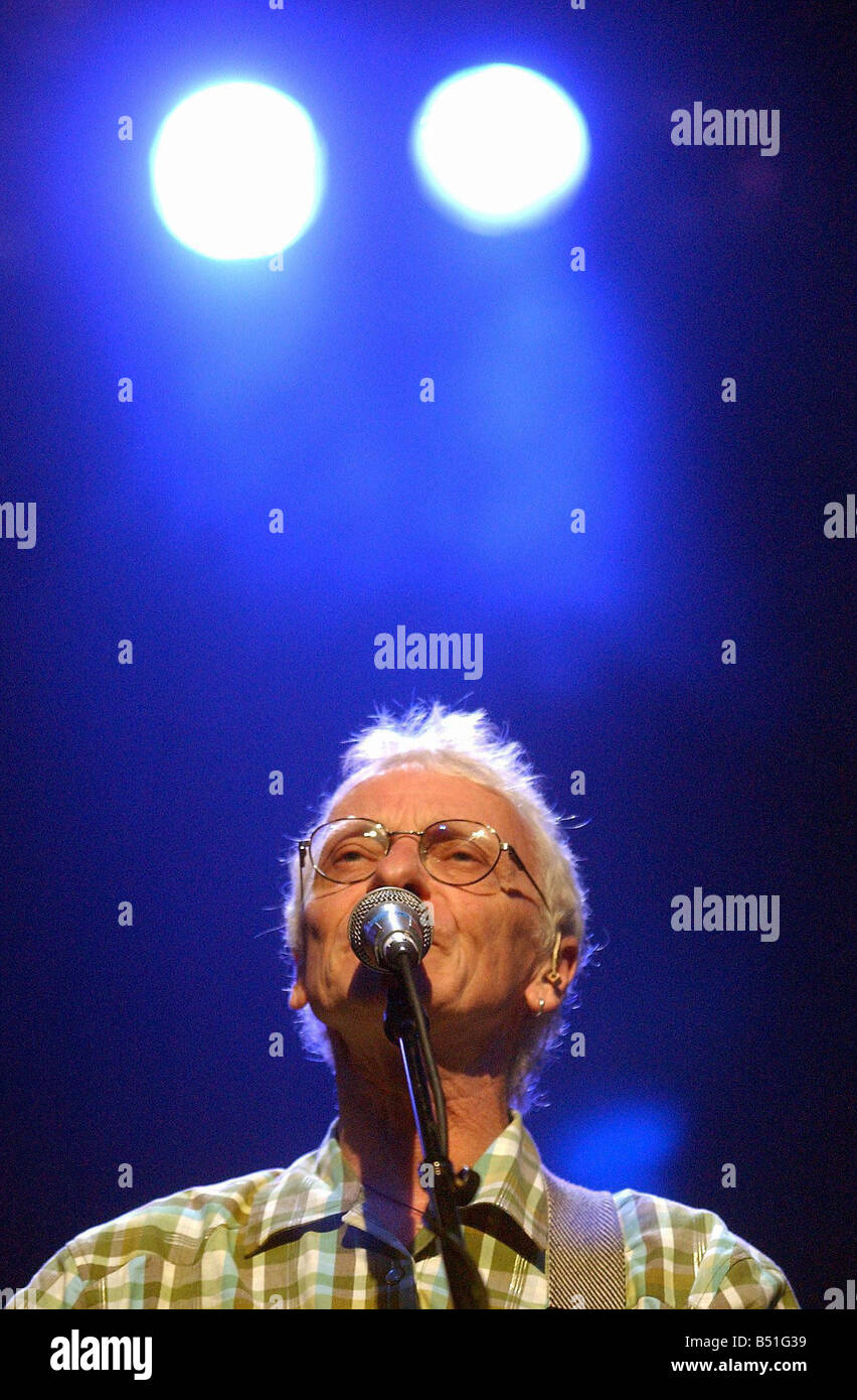 Last Lindisfarne concert at the Tyne Theatre Billy Mitchell at the ...