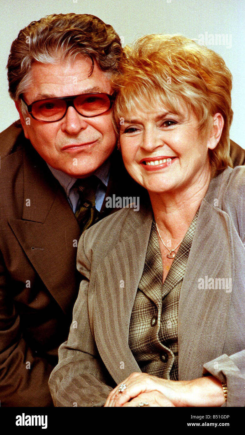 BBC Show Making A Difference Grand Opera House Belfast Gloria Hunniford ...