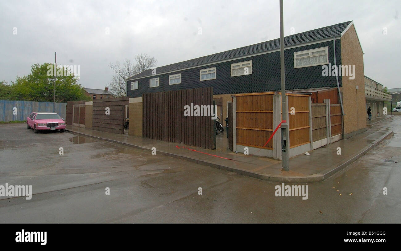 New Shamless set unveiled. The Gallagher's street at the new set in ...