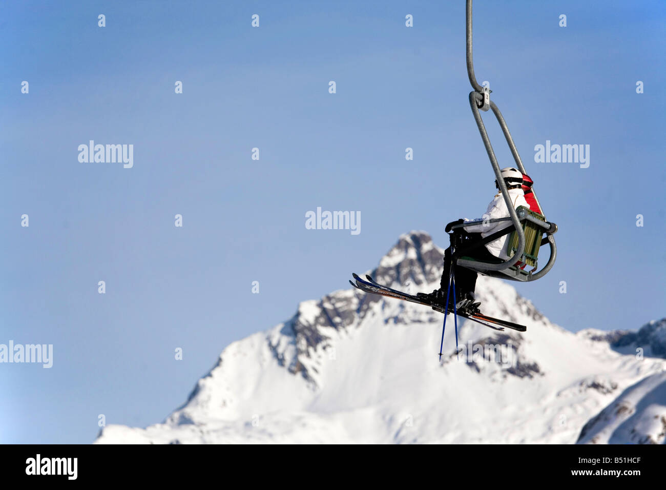 Chairlift parts hi-res stock photography and images - Alamy