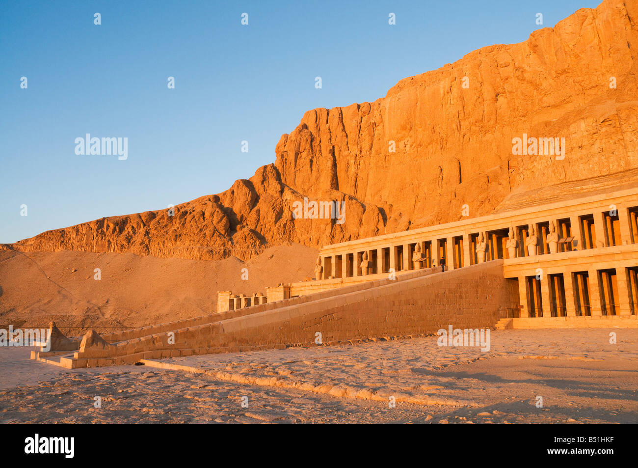 Attraction sightsee daylight middle eastern hi-res stock photography ...