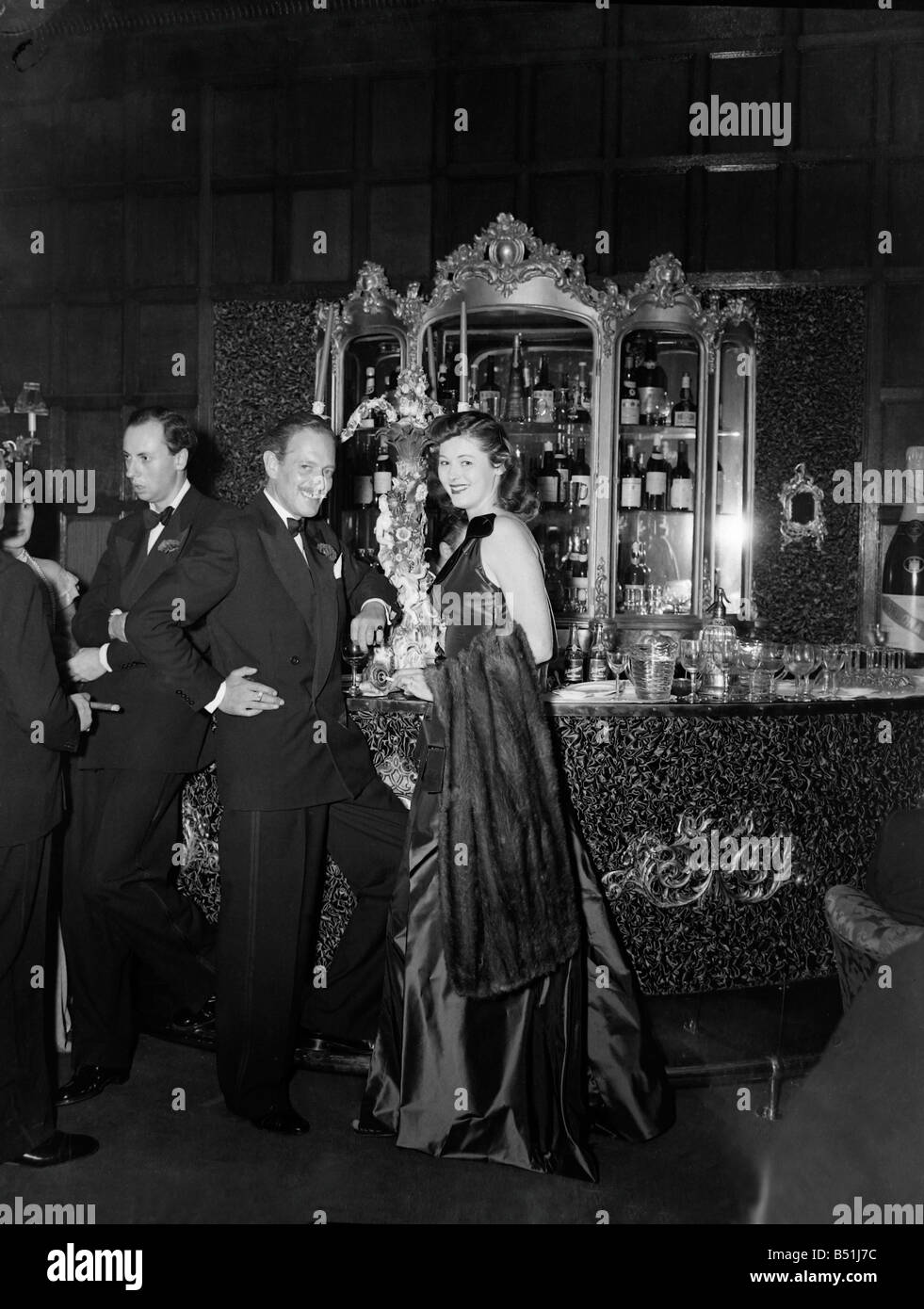 21 Room London's new and lavish night club, 1949 Guy Middleton and wife ...