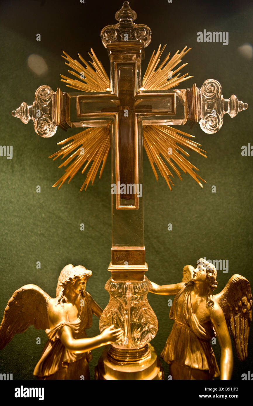 Cross relic hi-res stock photography and images - Alamy