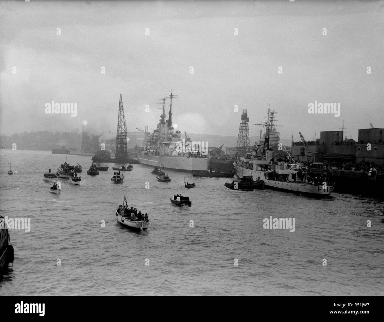 H.M.S. Amethyst arrives at Portsmouth following the "Yangtese Incident ...
