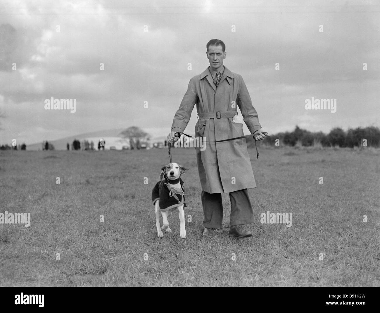 Hound trailing hi-res stock photography and images - Alamy
