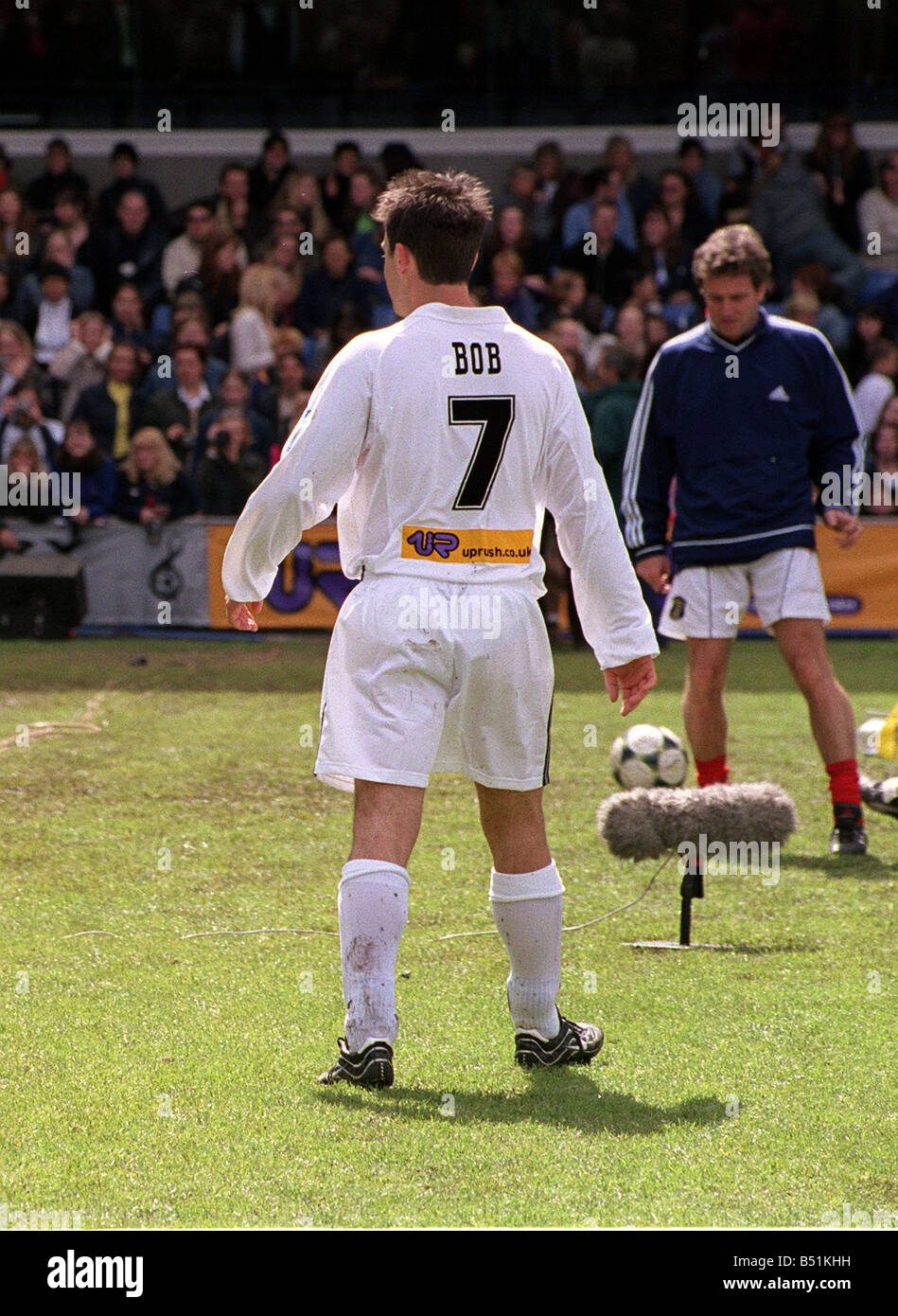 Robbie williams 2000 hi-res stock photography and images - Alamy