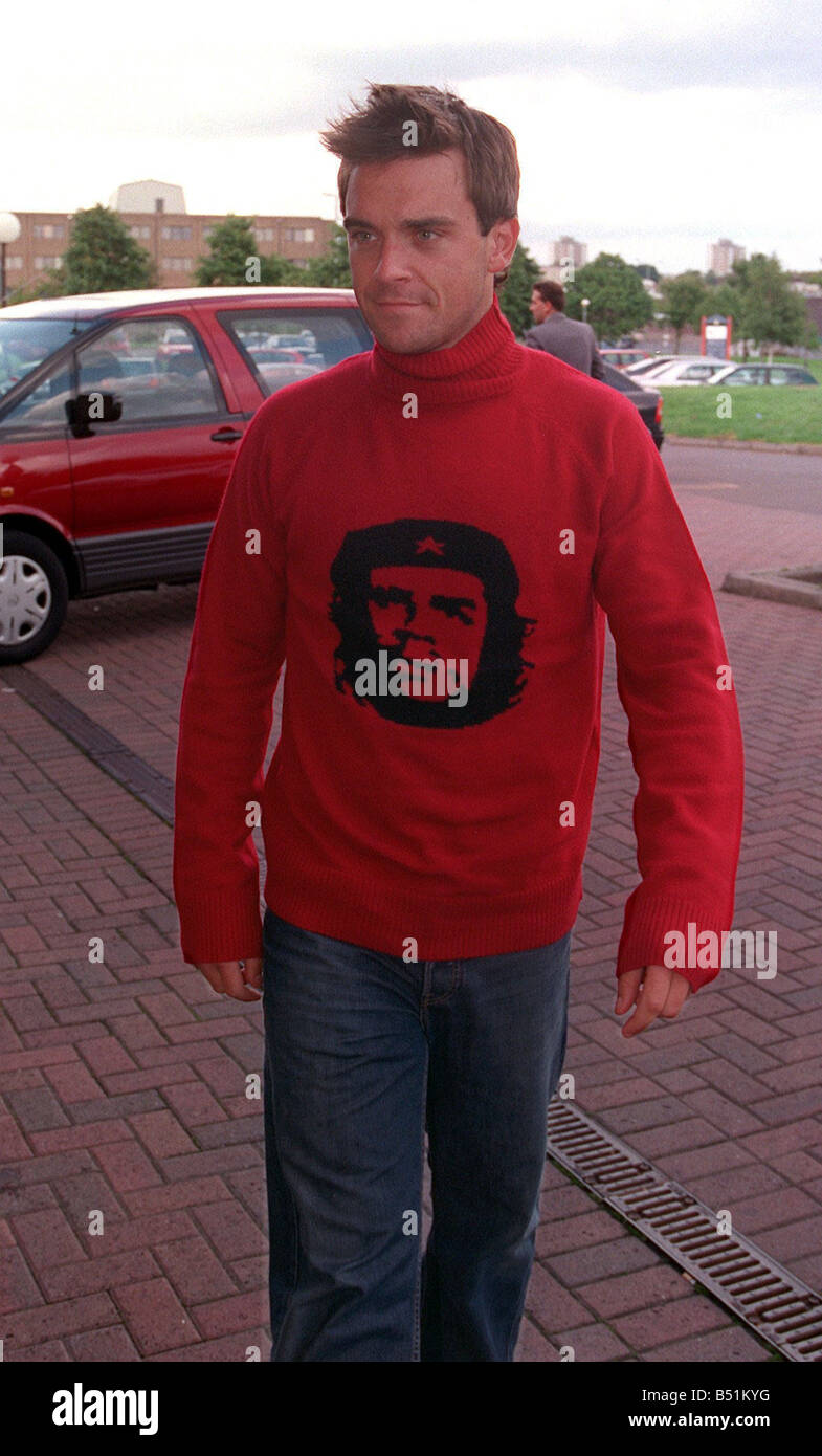 Robbie williams 2000 hi-res stock photography and images - Alamy