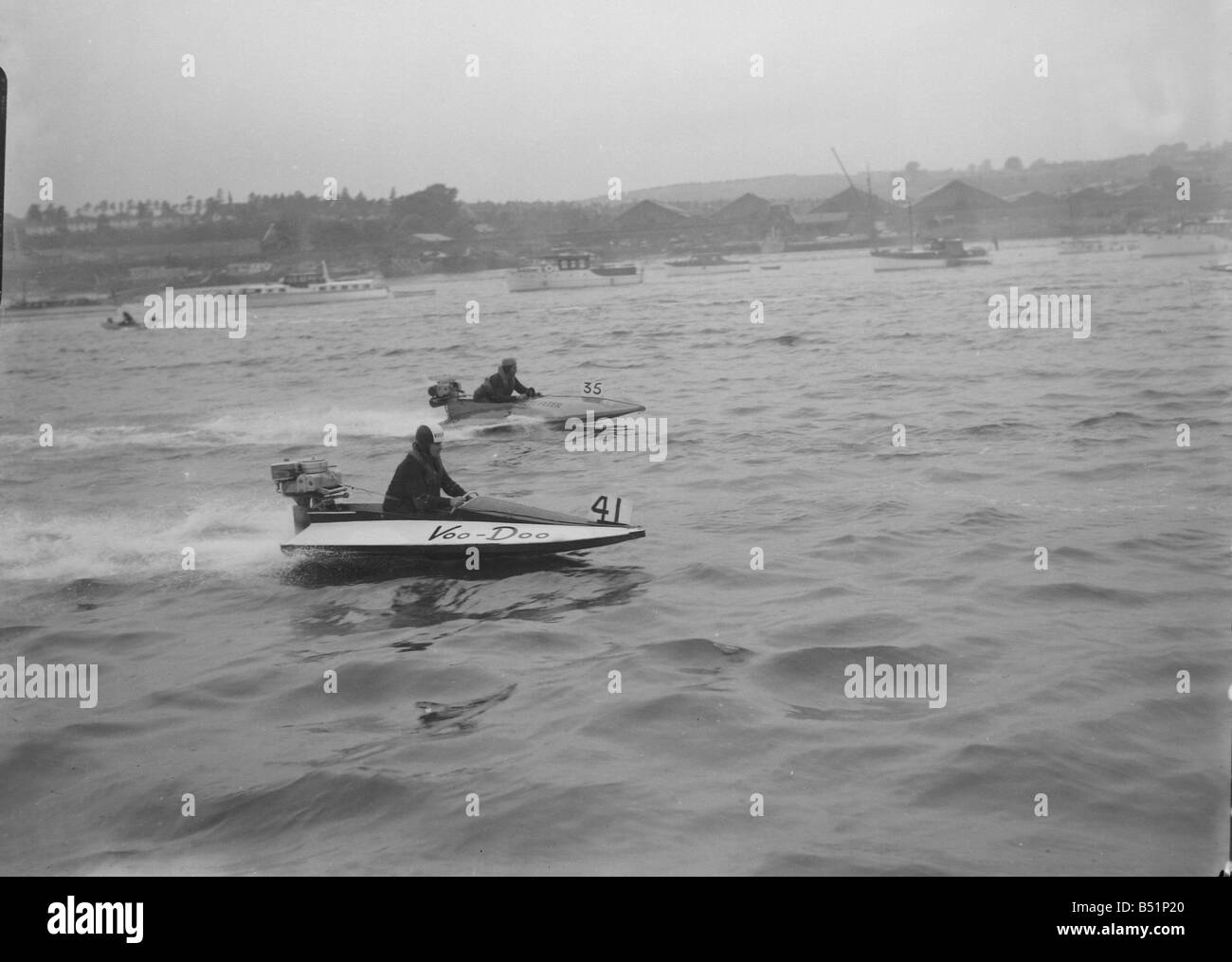 Hydroplane racing boat hi-res stock photography and images - Alamy