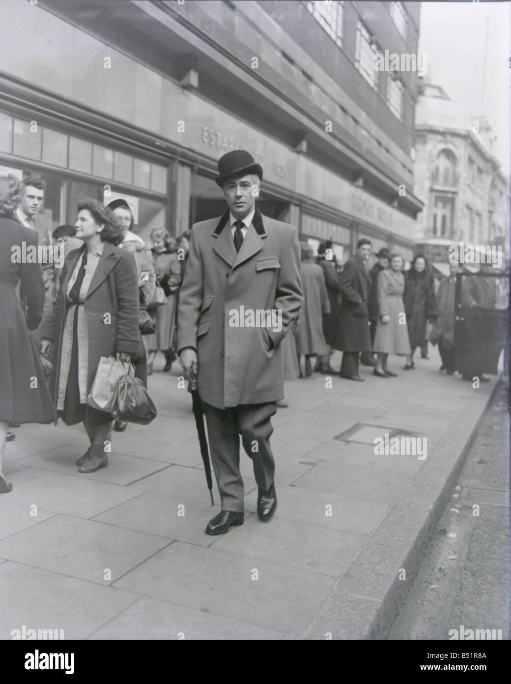 Edwardian fashion men hi-res stock photography and images - Alamy