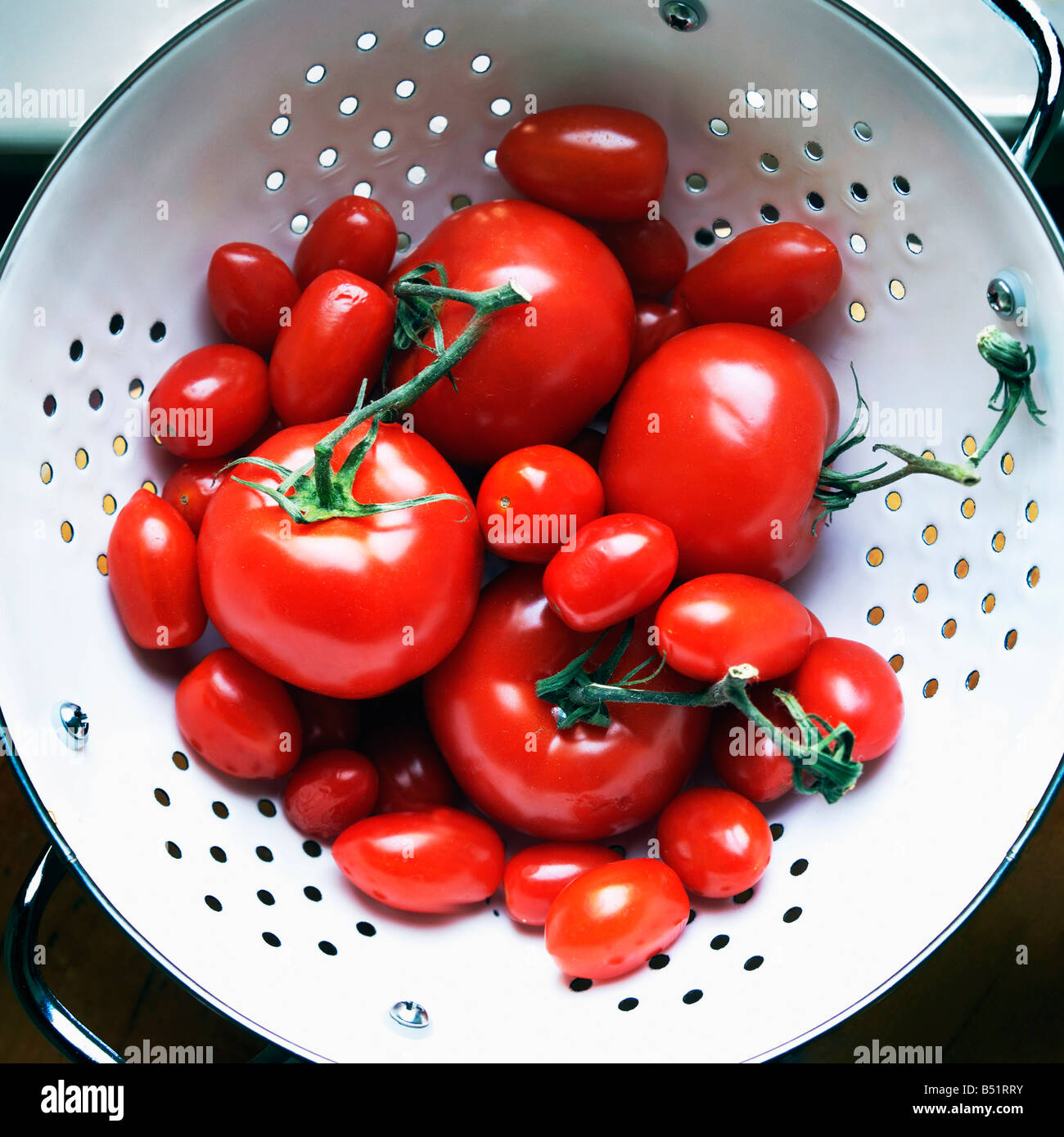 Close up fruit colander studio hi-res stock photography and images - Alamy