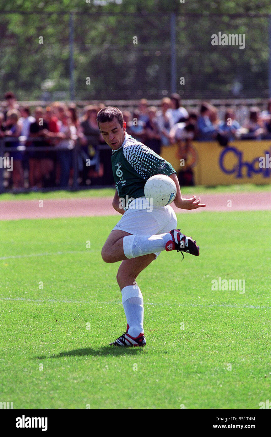 British pop music star hi-res stock photography and images - Alamy