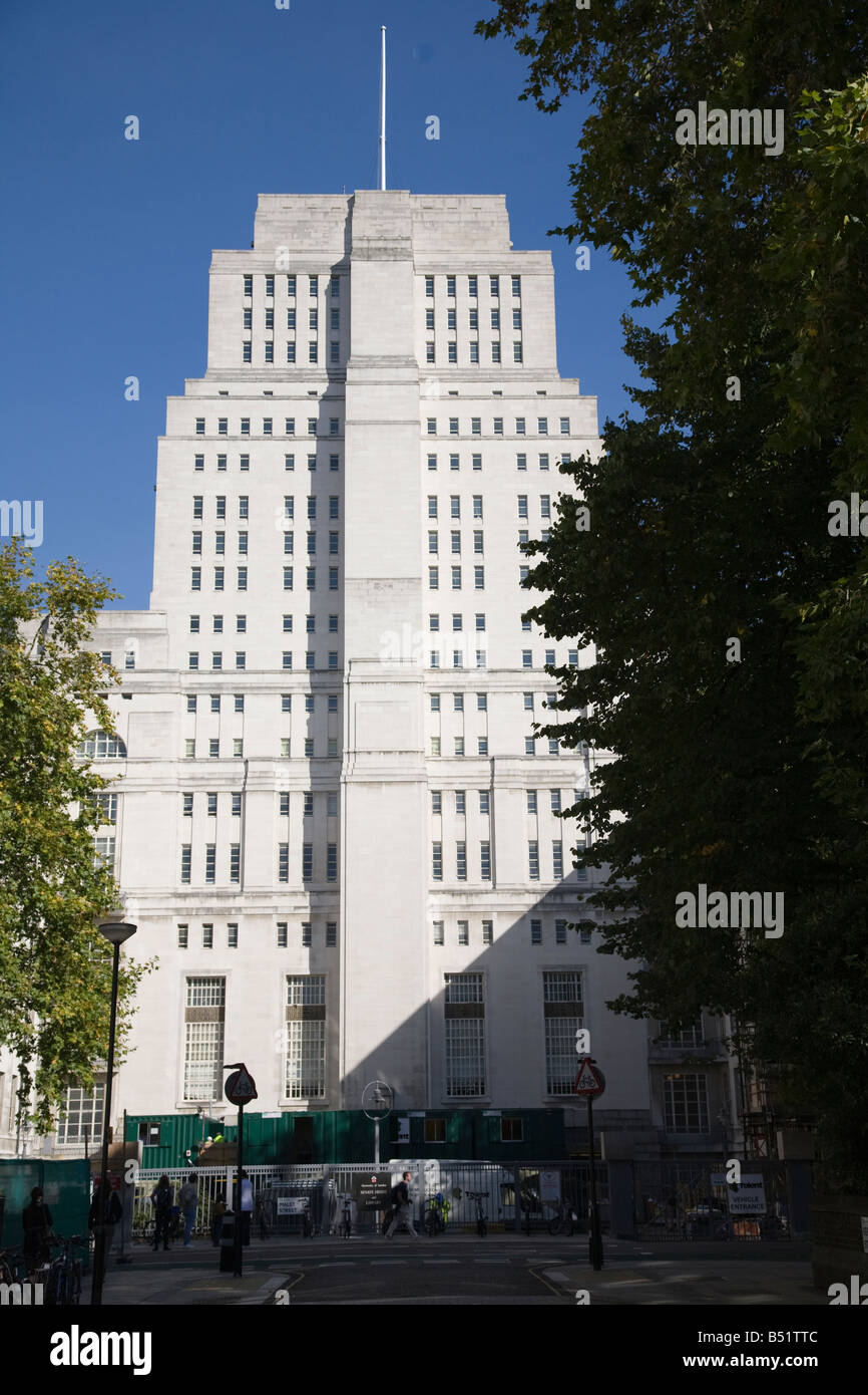 London university hi-res stock photography and images - Alamy