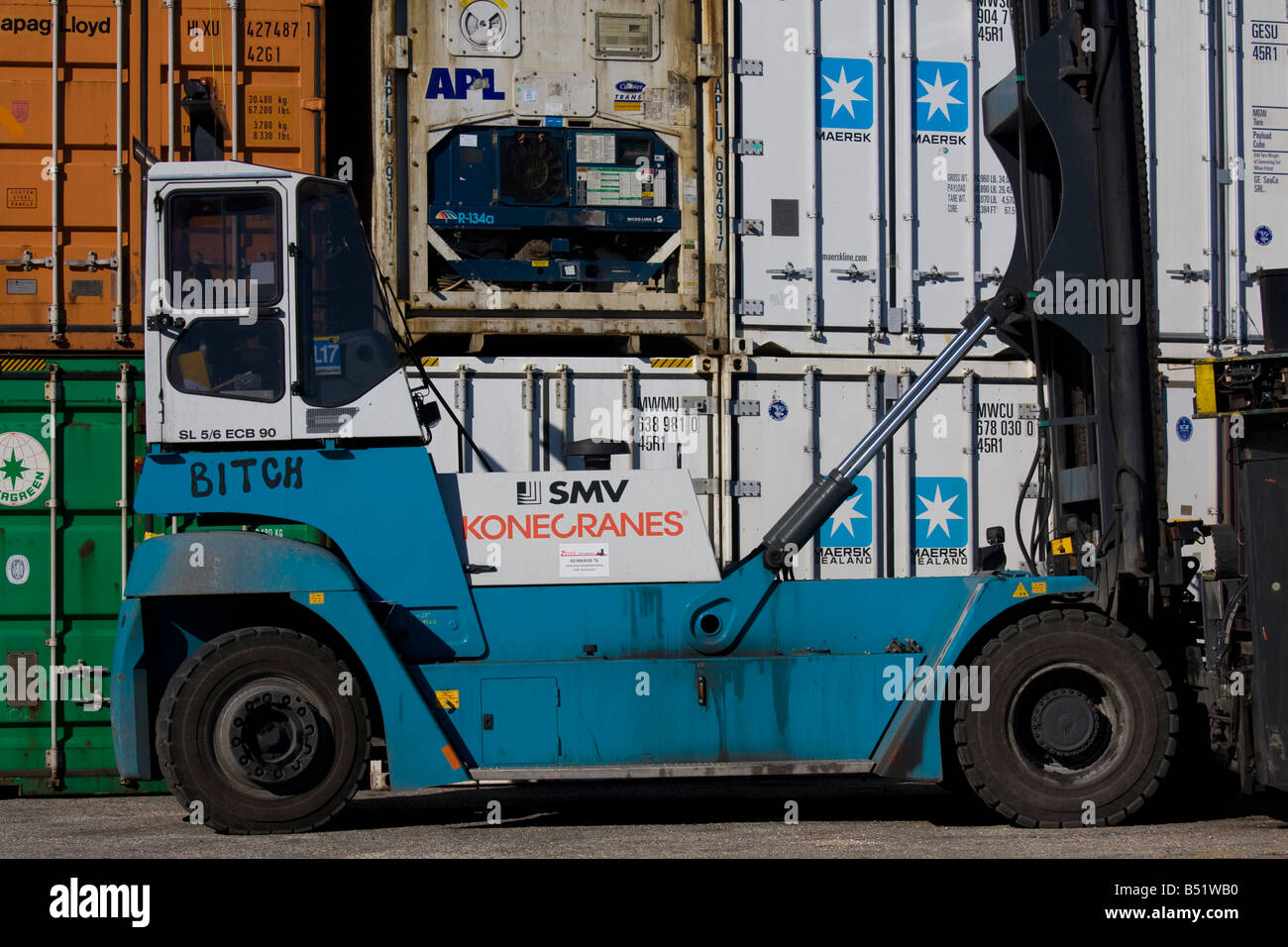 loading of containers at harbour Stock Photo - Alamy