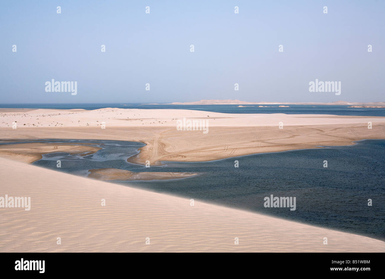 Border land sea hi-res stock photography and images - Alamy