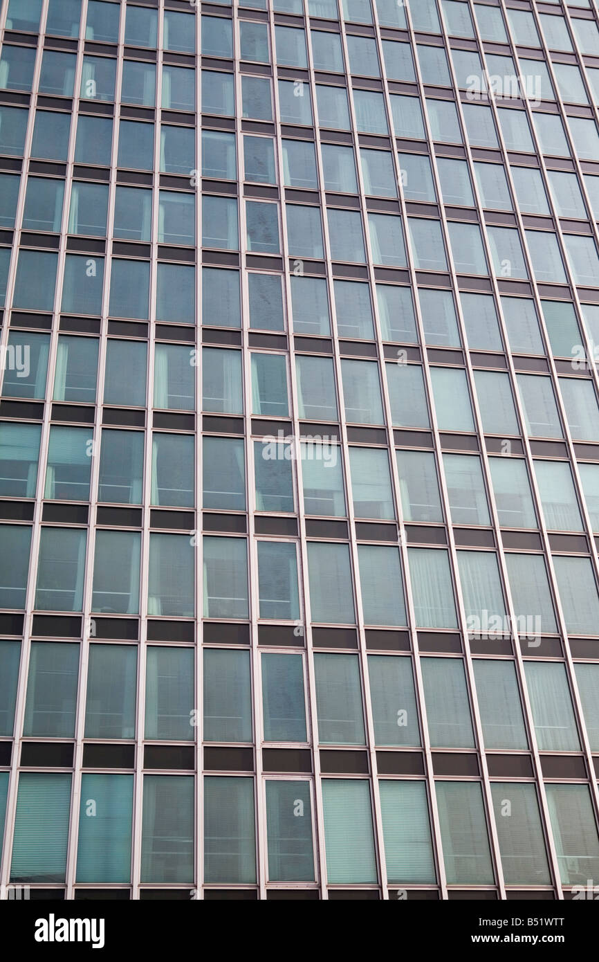 Glass fassade hi-res stock photography and images - Alamy