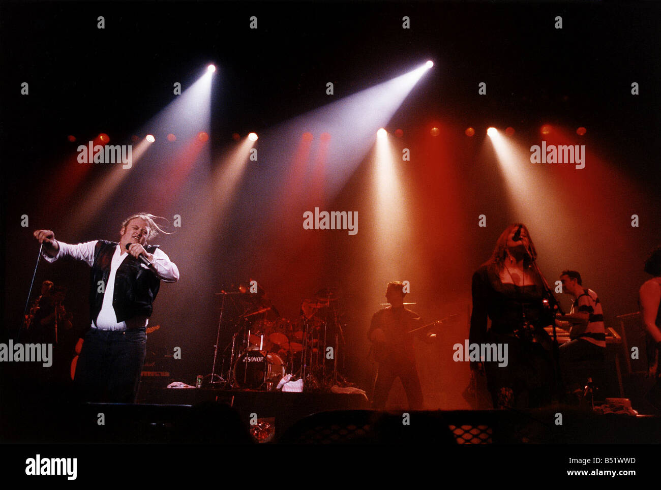 Andrew strong the commitments hi-res stock photography and images - Alamy