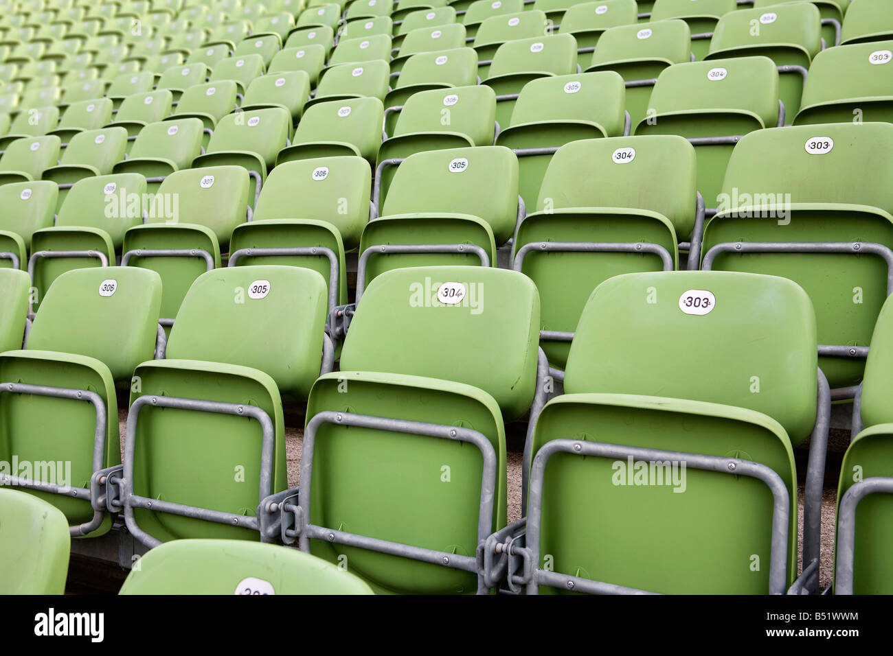 green rows of chairs Stock Photo - Alamy