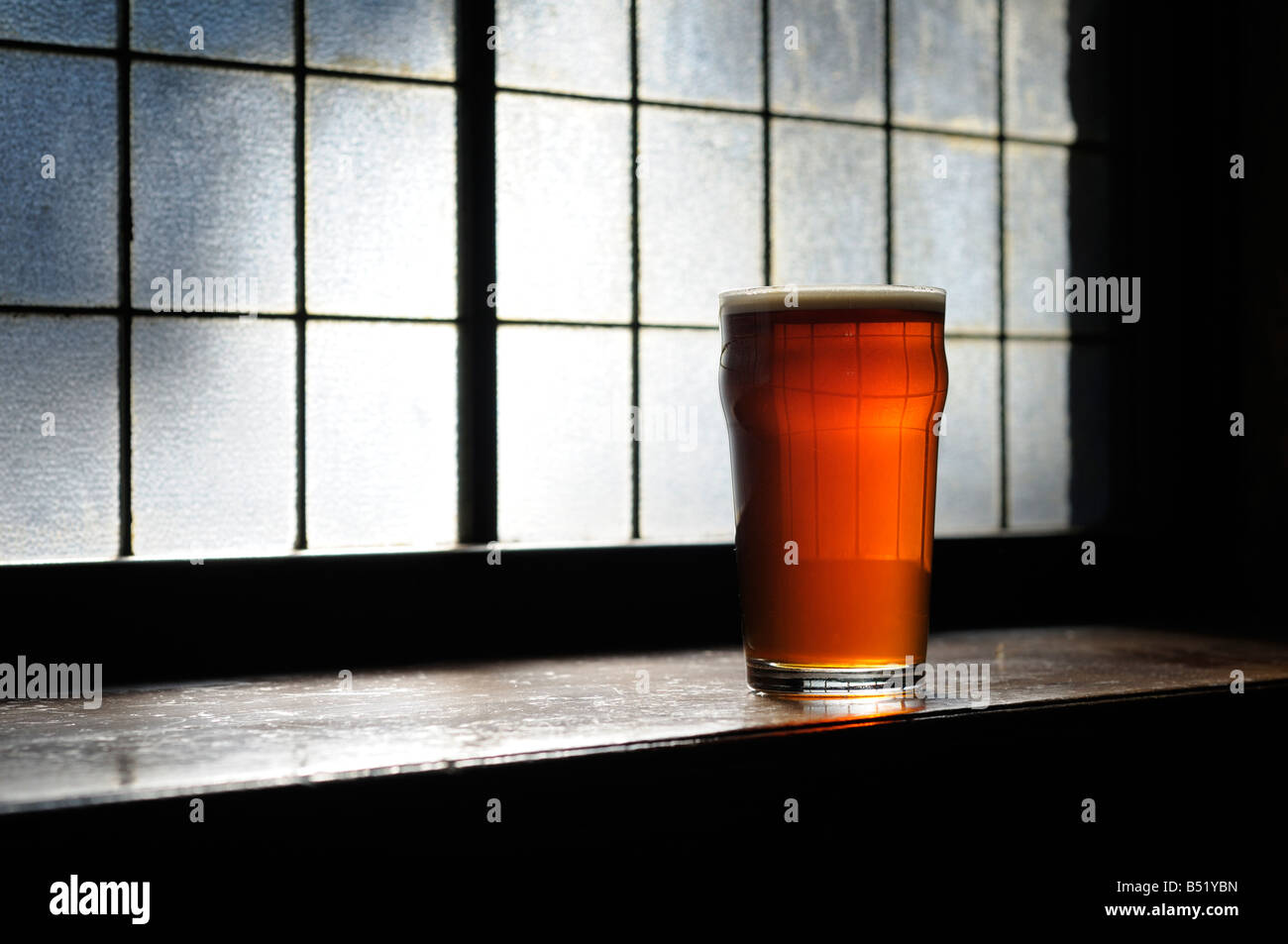 A pint of English Ale Stock Photo - Alamy