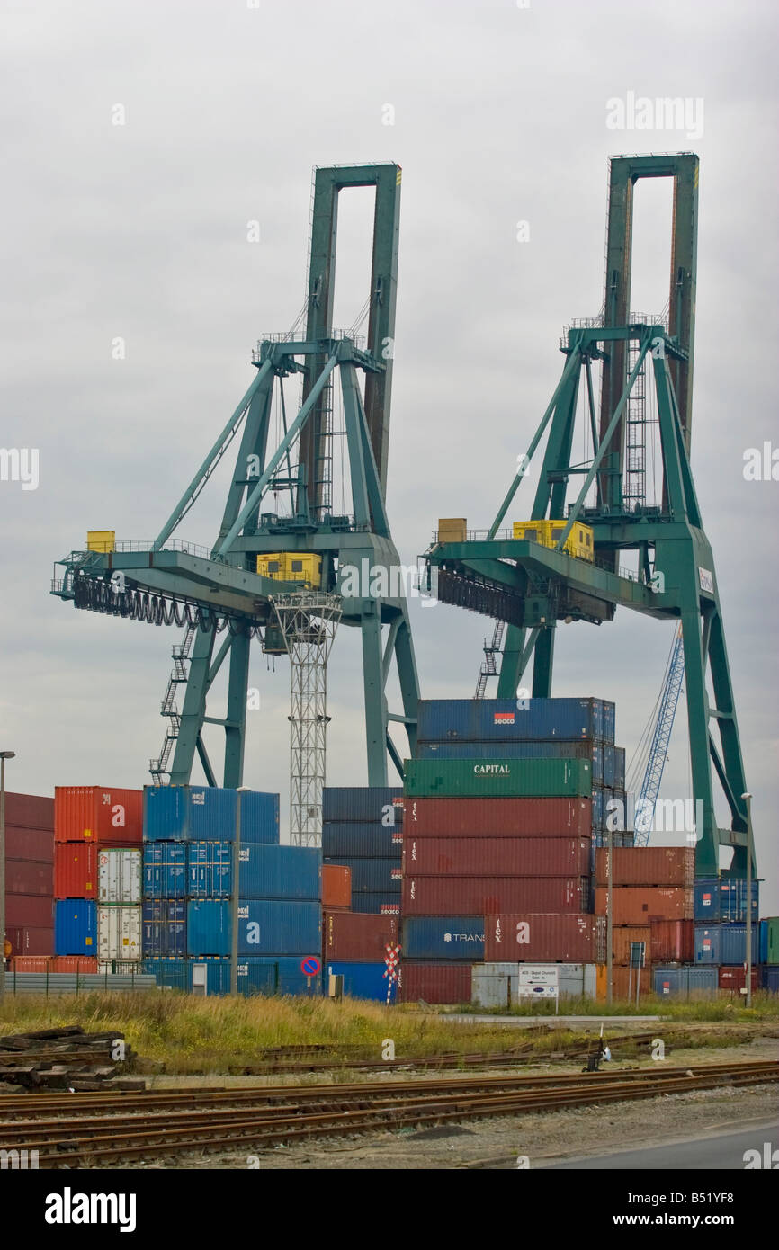 Belgium flanders antwerp port hi-res stock photography and images - Alamy