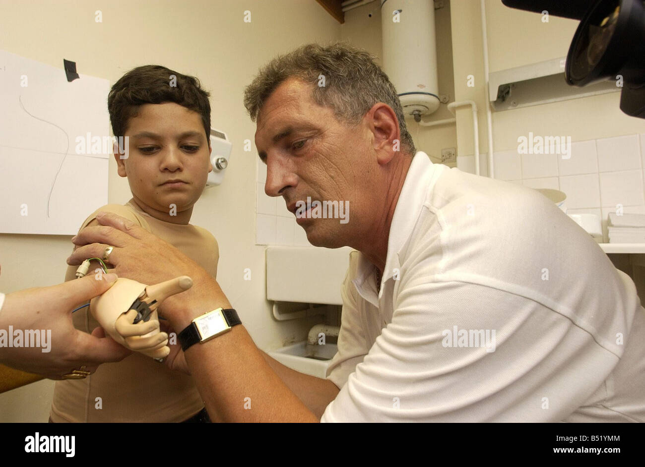 Ali abbas who lost arms hi-res stock photography and images - Alamy