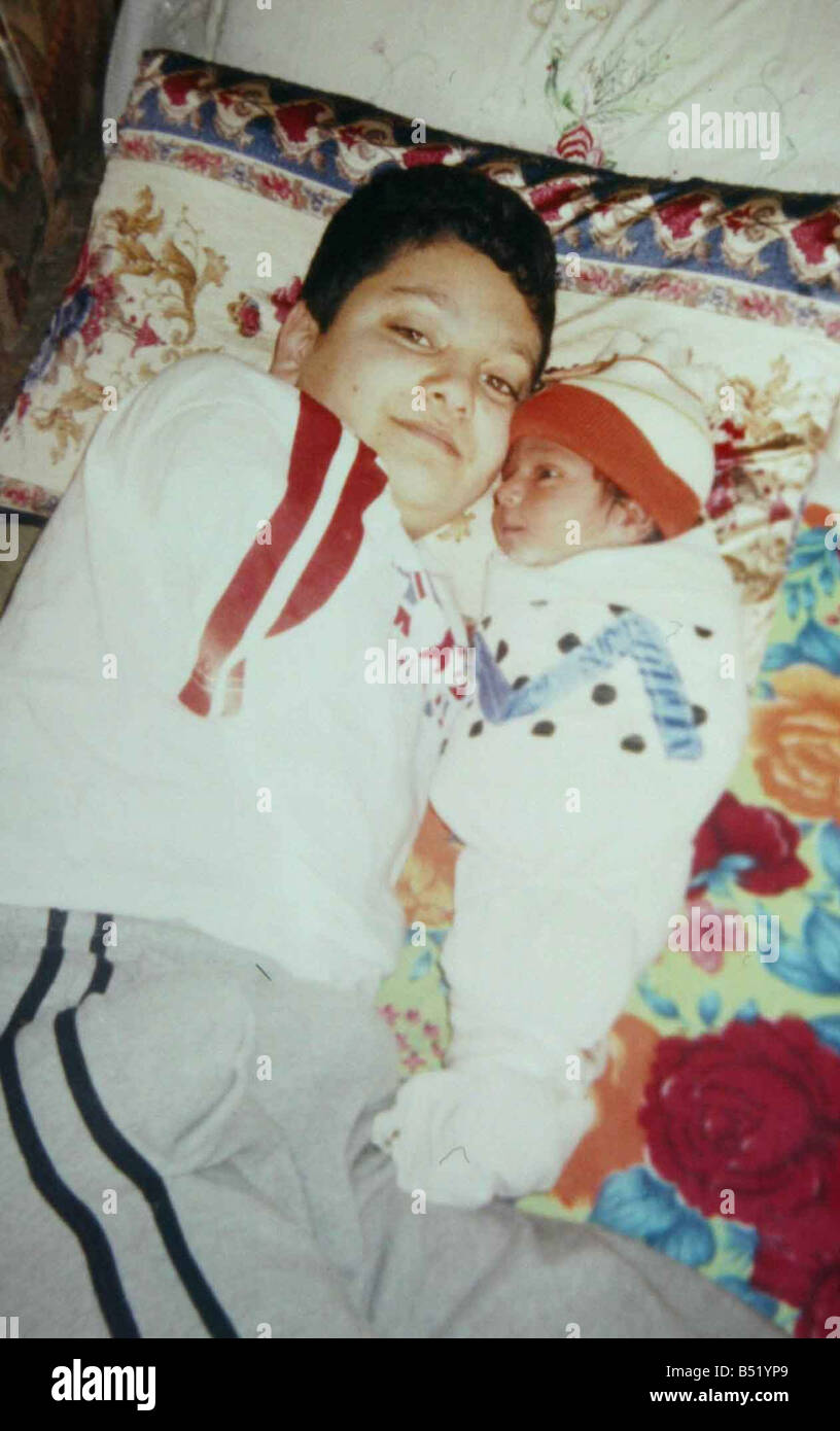 Ali abbas who lost arms hi-res stock photography and images - Alamy