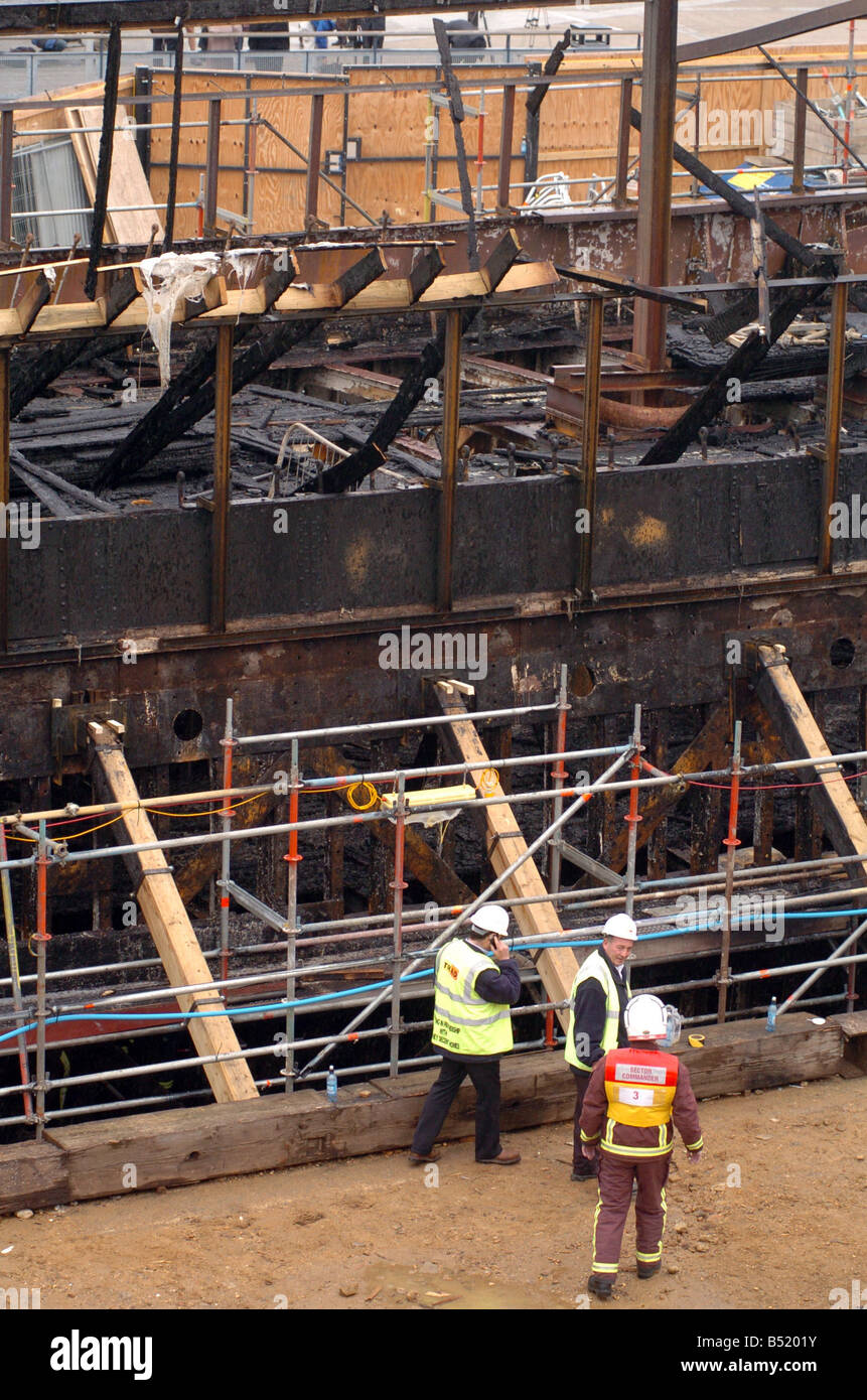 Cutty sark fire hi-res stock photography and images - Alamy