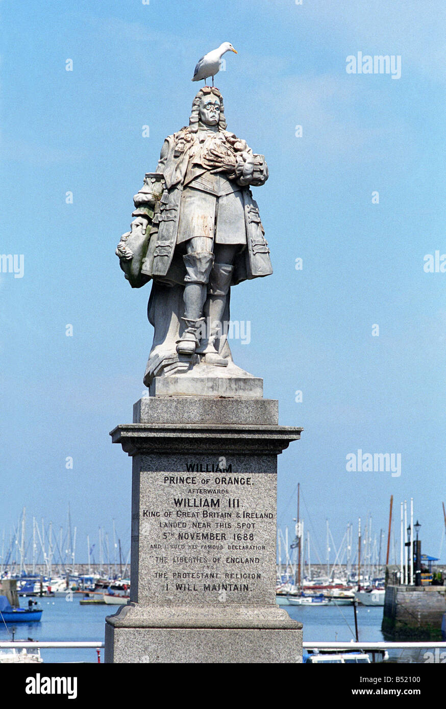 Statue william orange brixham devon hi-res stock photography and images ...